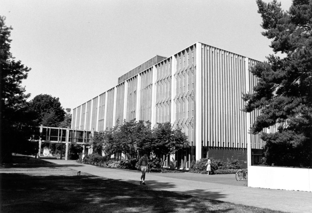 Difference Makers - Foster Business Magazine