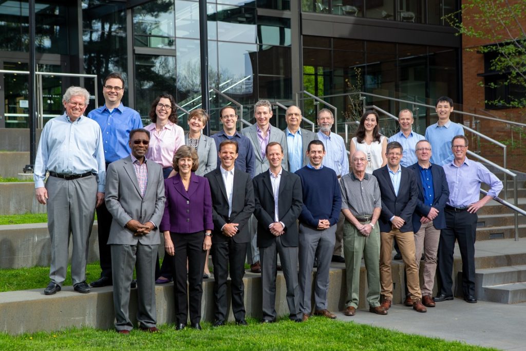 Foster School of Business Faculty Earn Awards and Accolades