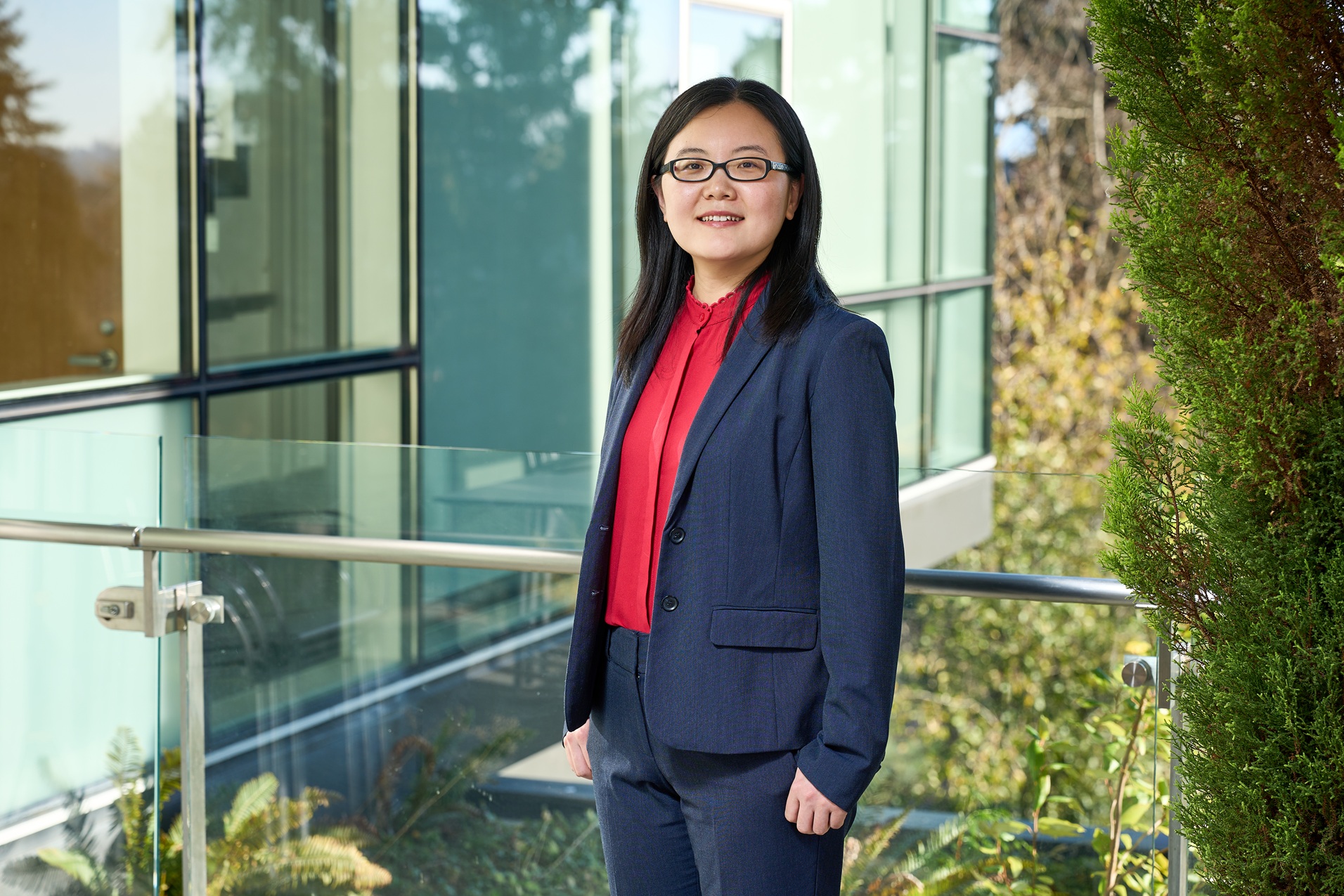 Mingwen Yang Earns Two Early Career Awards